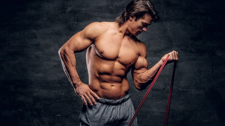 Blasting those biceps